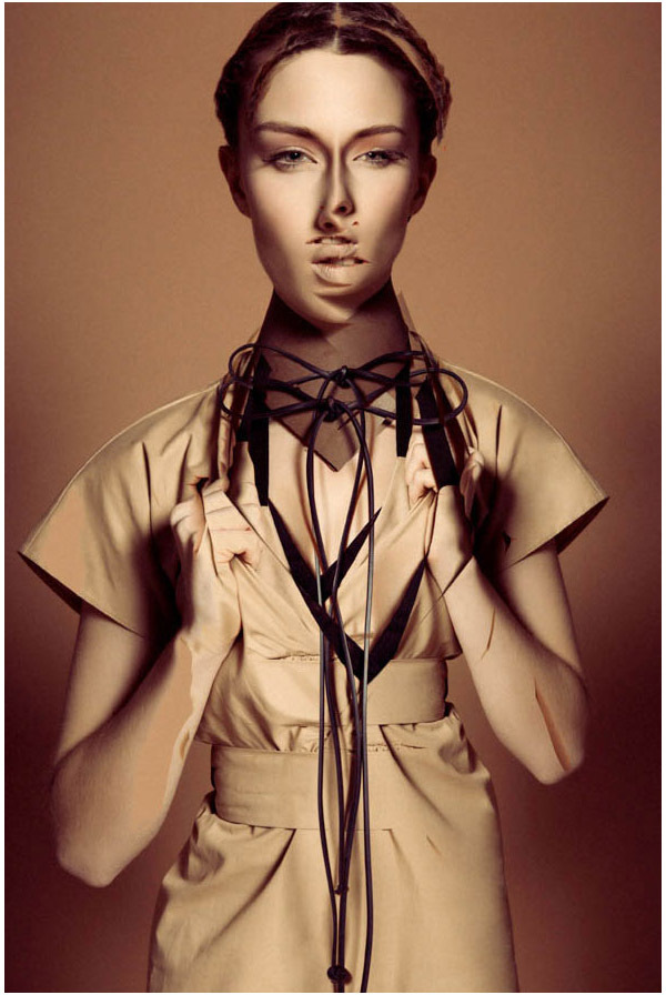 Tras la pista de una tendencia: el surrealismo en la moda - INNOVACION ...